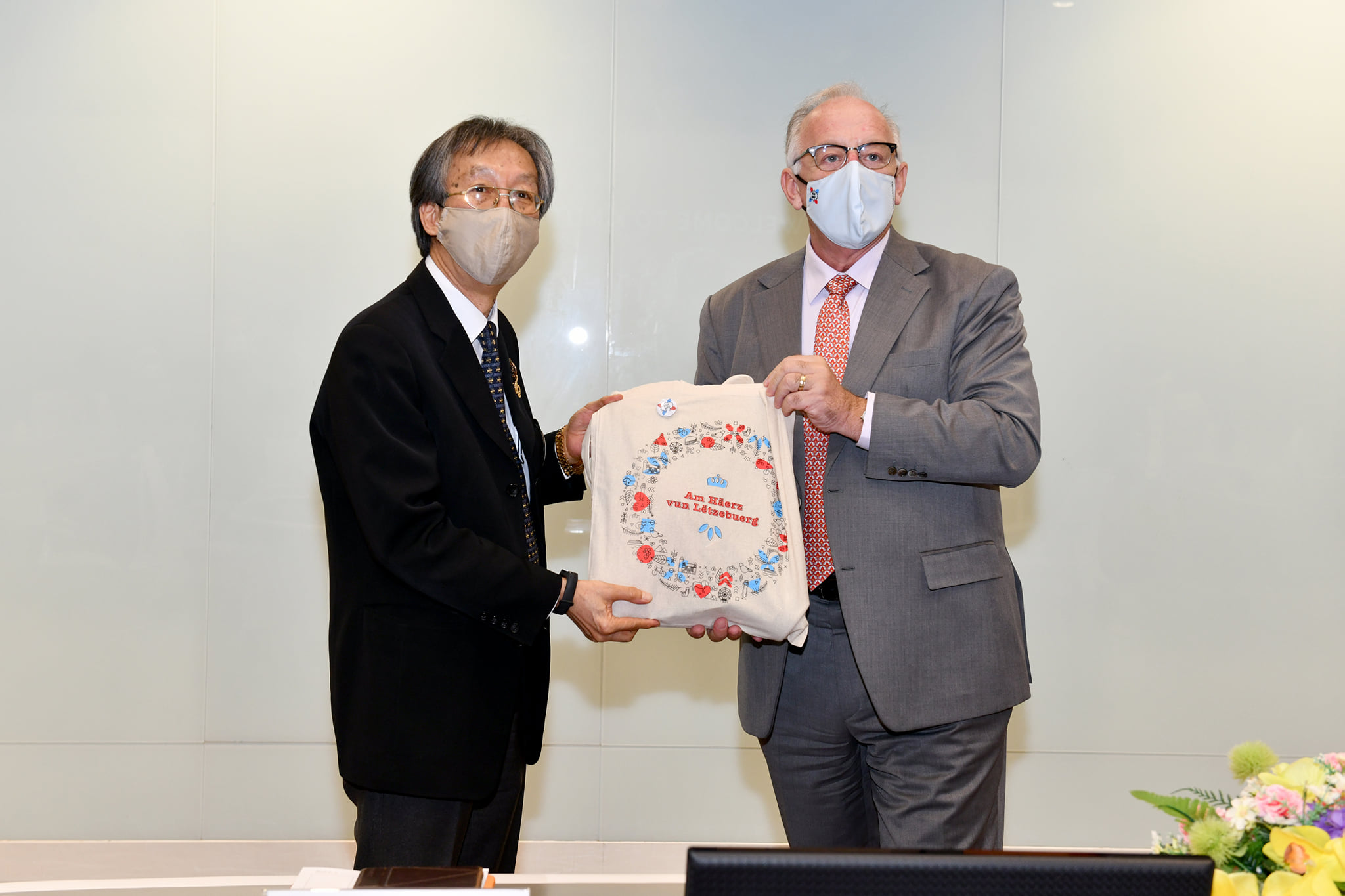 The courtesy visit of H.E. Mr. Jean-Paul Senninger, Ambassador of Grand ...