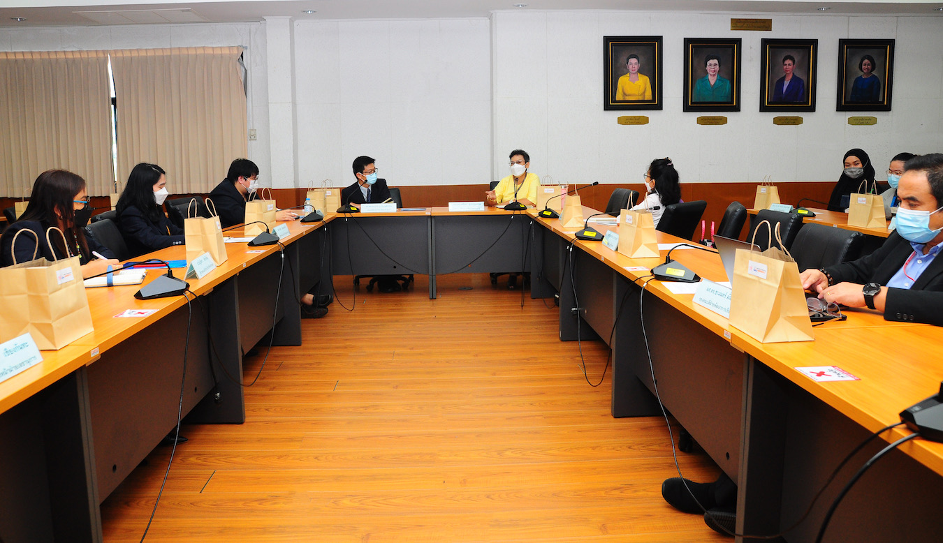 A meeting report on the academic collaboration between KMUTT and MFU in ...
