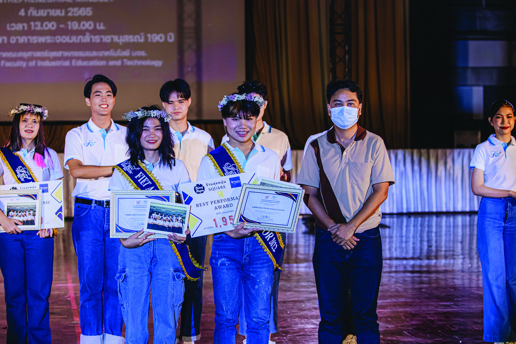 สโมสรนักศึกษา คณะครุศาสตร์อุตสาหกรรมและเทคโนโลยี จัดกิจกรรมสู่แสงเทียน’65 - KMUTT