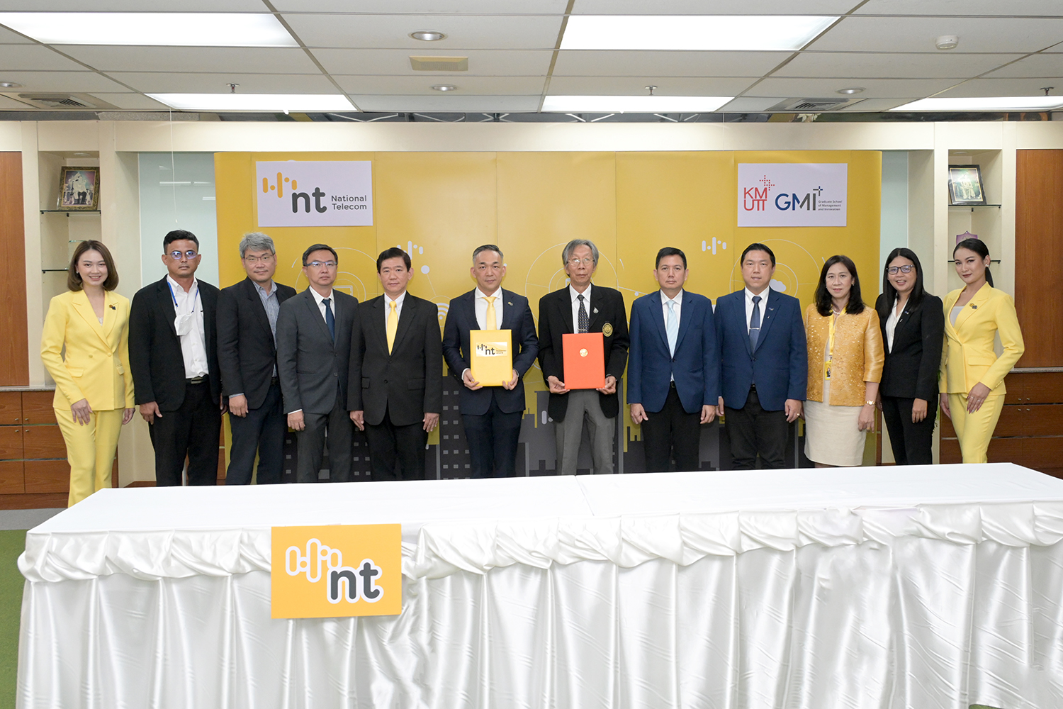 ลงนามบันทึกข้อตกลงความร่วมมือทางวิชาการ ระหว่าง GMI และ NT - KMUTT