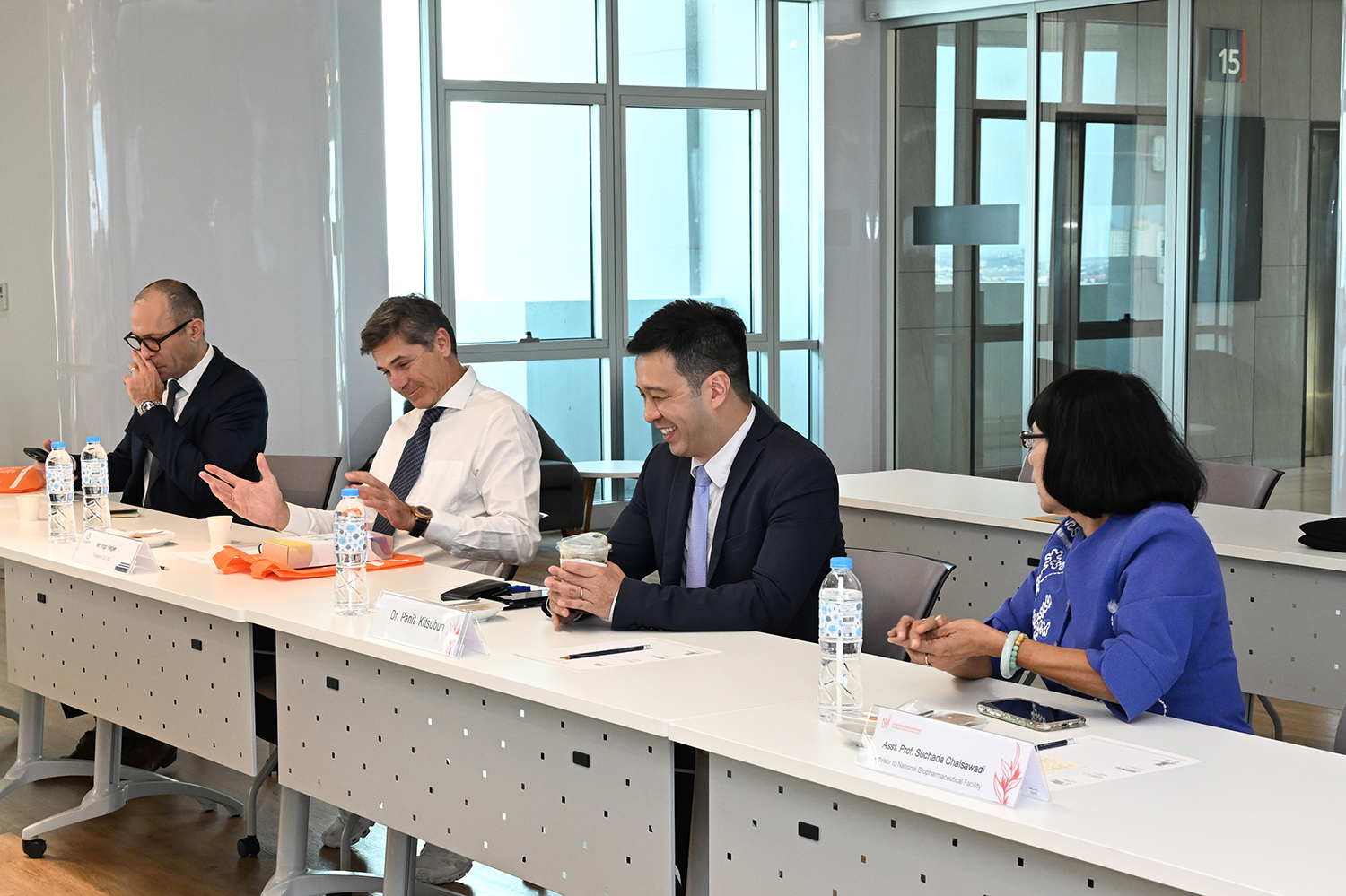 KMUTT signed a contract with Twogene Company Limited to rent a building ...