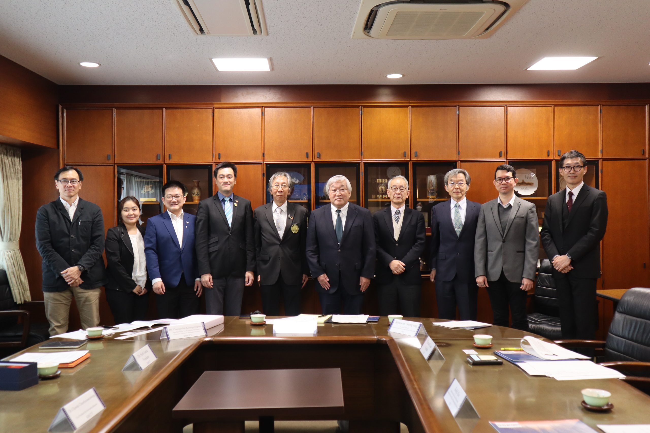 KMUTT President's visit to partner universities in Japan. - KMUTT