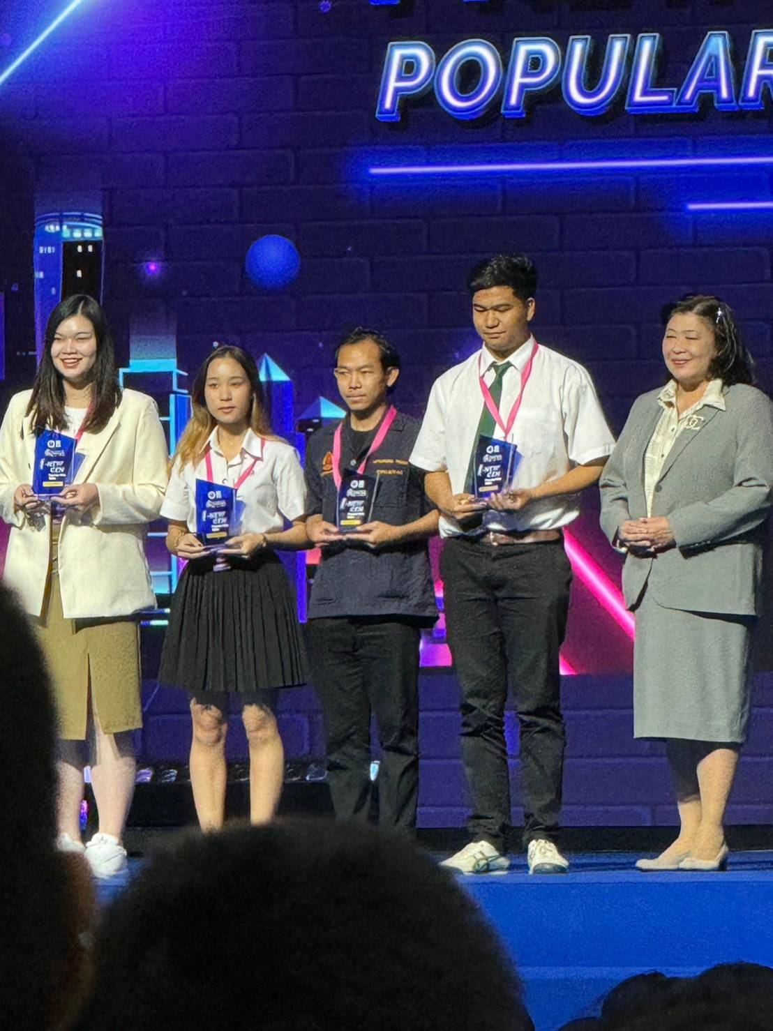 Microbiology students win 3 I-New Gen Awards 2024, best innovators in higher education - KMUTT