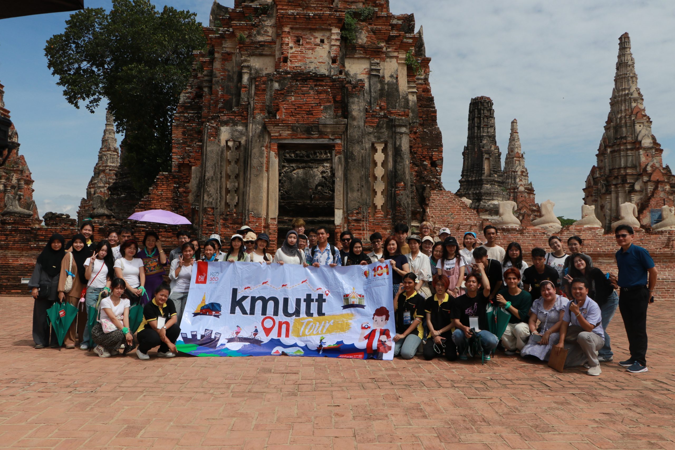 KMUTT On Tour 2024 Ep.3 Travel to visit the old city (Ayutthaya) riding a driverless electric ...
