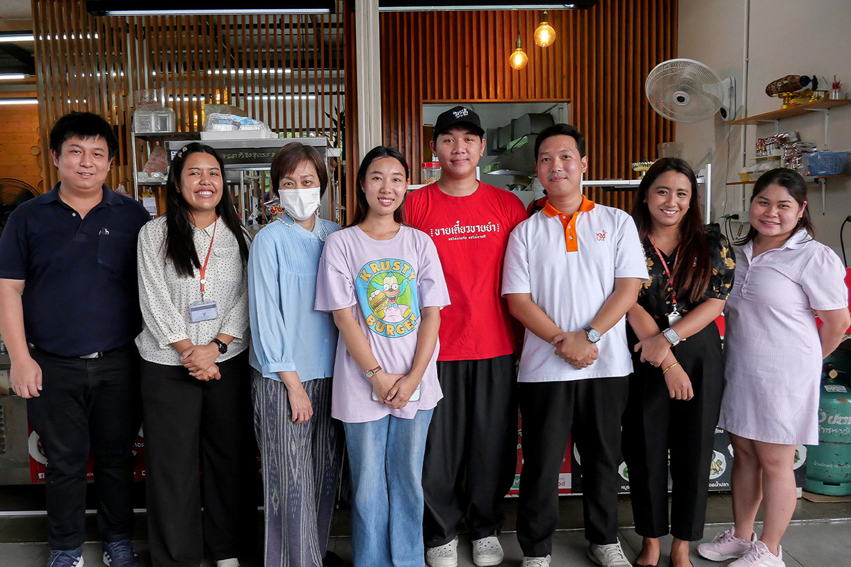 คณะครุศาสตร์อุตสาหกรรมฯ มจธ. นำทีมเข้าพบปะนักศึกษาเก่าสาขาวิชาเทคโนโลยี ...