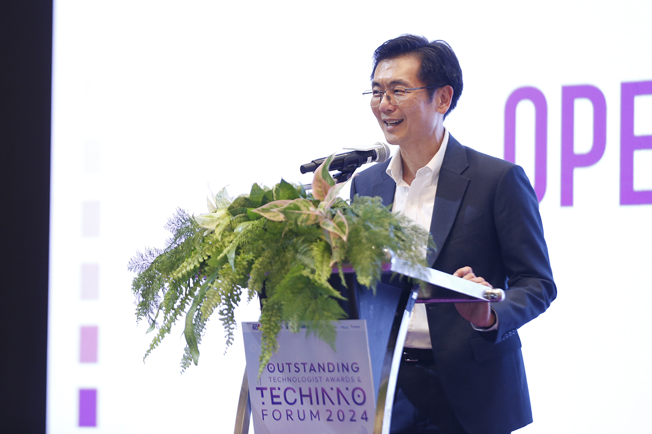 อาจารย์ภาควิชาวิศวกรรมเครื่องกล มจธ. เข้ารับรางวัลนักเทคโนโลยีรุ่นใหม่ ...