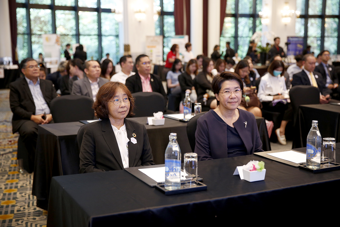 อาจารย์ภาควิชาวิศวกรรมเครื่องกล มจธ. เข้ารับรางวัลนักเทคโนโลยีรุ่นใหม่ ...