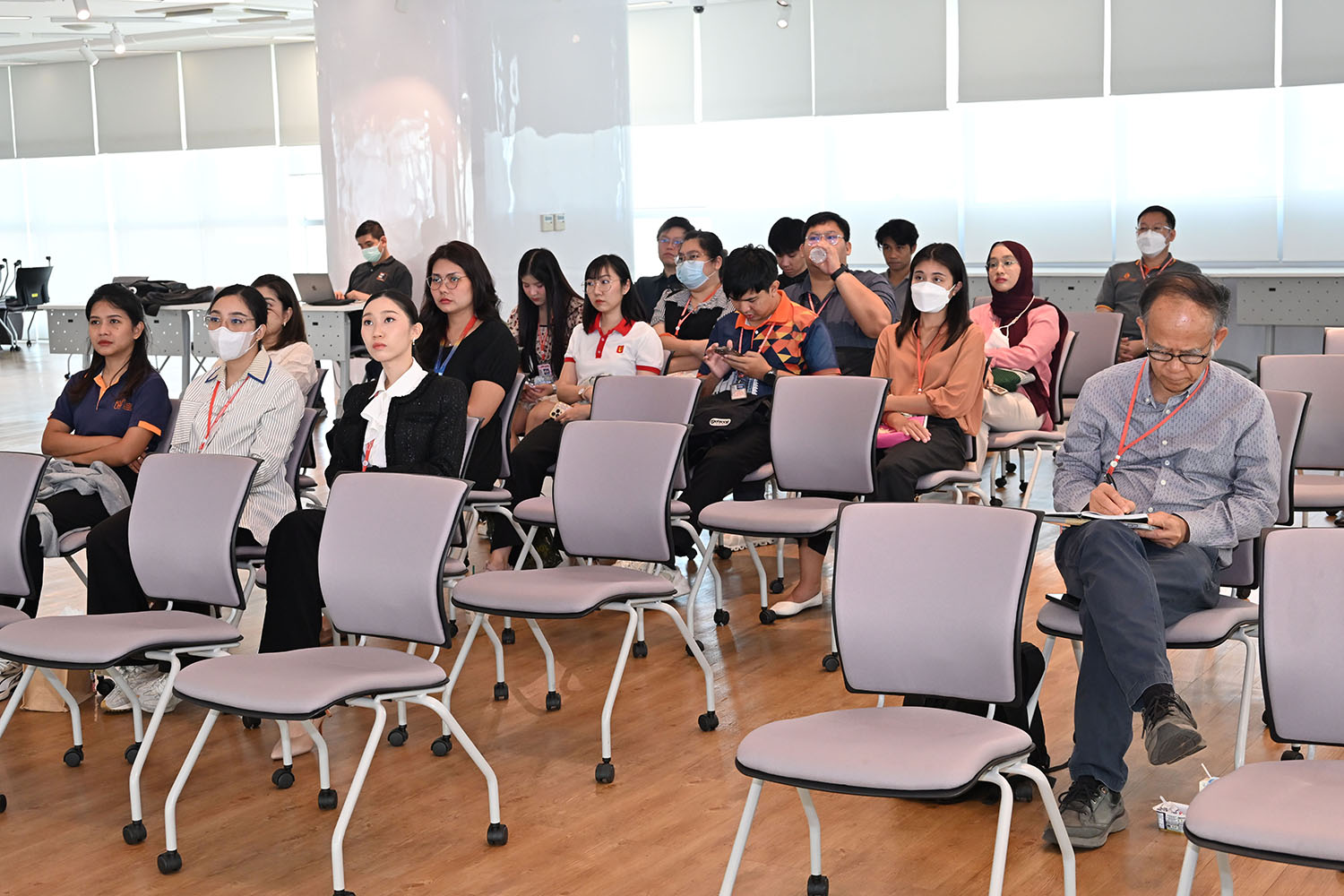 โครงการ Onboarding Program รุ่นที่ 5 รุ่นที่ Show & Share สำหรับพนักงานใหม่สายวิชาการ และสาย ...