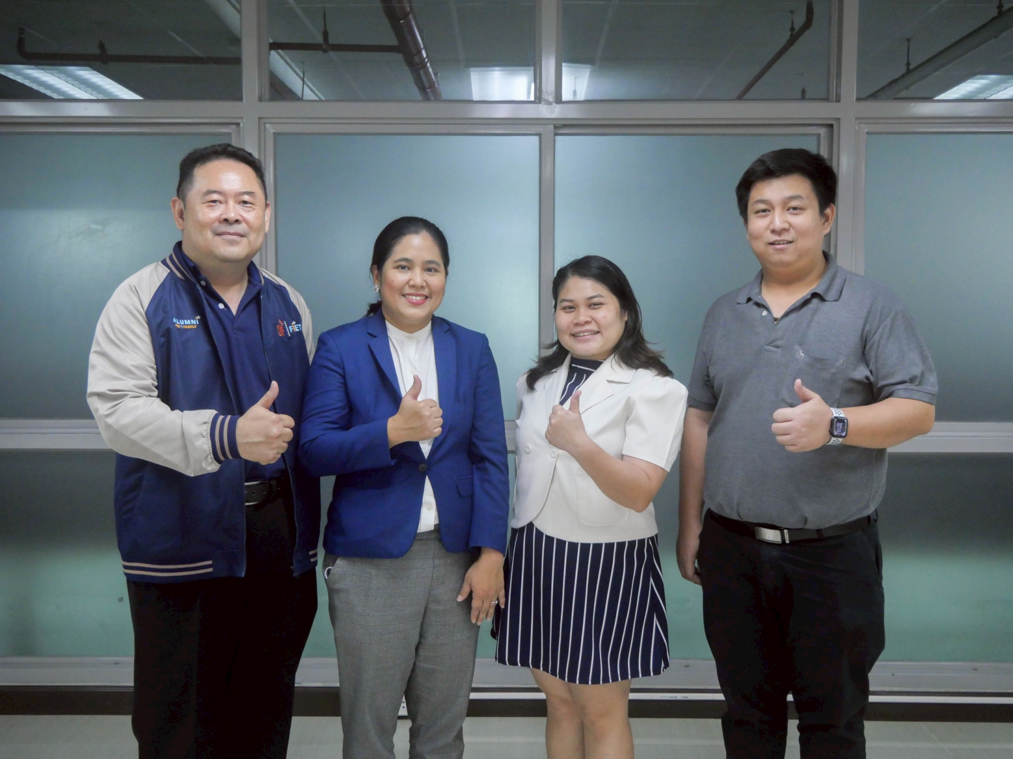 คณะครุศาสตร์อุตสาหกรรมฯ มจธ. นำทีมเข้าพบปะนักศึกษาเก่าสาขาวิชาเทคโนโลยีการพิมพ์และบรรจุภัณฑ์ ใน ...